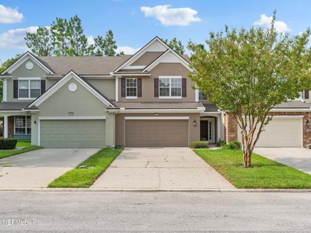 6486 Yellow Leaf Ct, Jacksonville, FL 32258