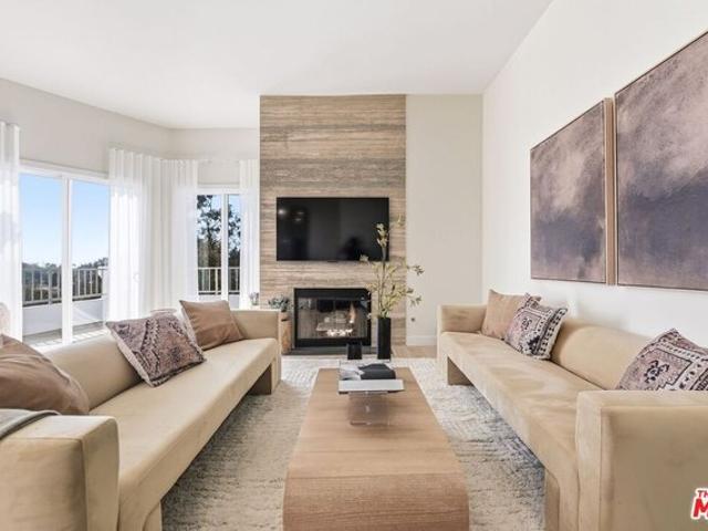 6487 Cavalleri Rd Apt 432, Malibu, CA 90265