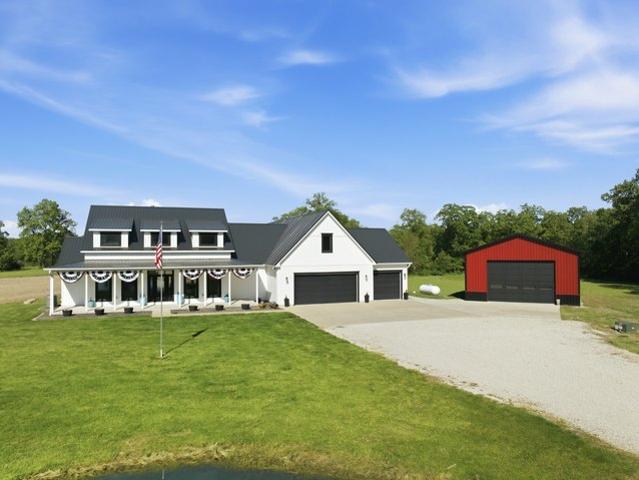 6487 Little Galilee Rd, Clinton, IL 61727