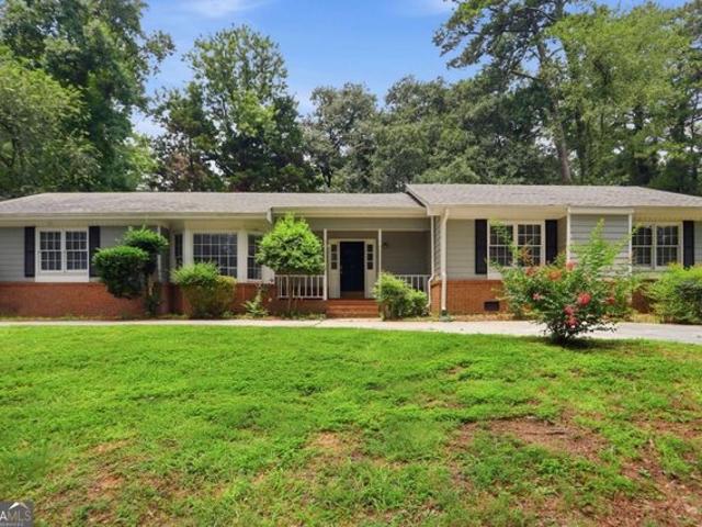 6488 Edenfield Dr, Lithonia, GA 30058