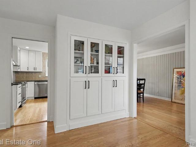 6489 Maple Hills Drive