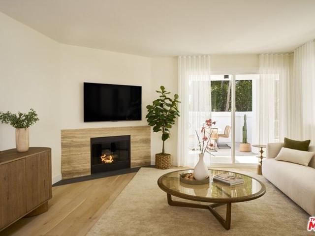 6489 Cavalleri Rd Apt 208, Malibu, CA 90265