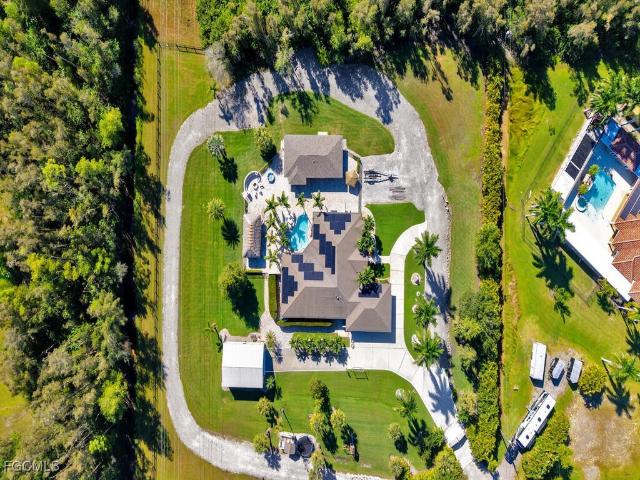 6480 Pine Cone Ct, Fort Myers, FL 33912 | MLS #2025018 | Compass