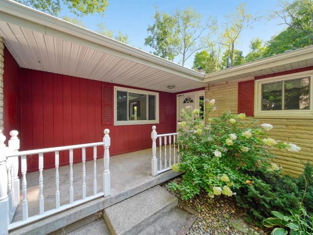 6480 Sears Road