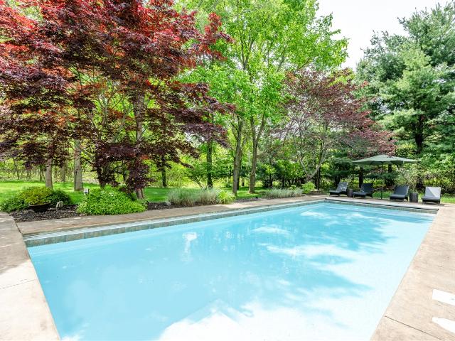 6482 Sweetbriar Court