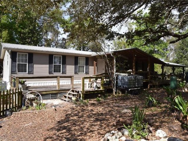 6482 SE 55th St, Trenton, FL 32693