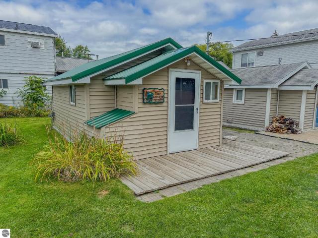 6482 W Houghton Lake Drive # Cabin #4