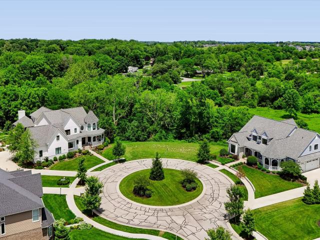 6483 W Deerfield Court