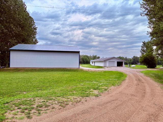 6483 Walleye Lane NW