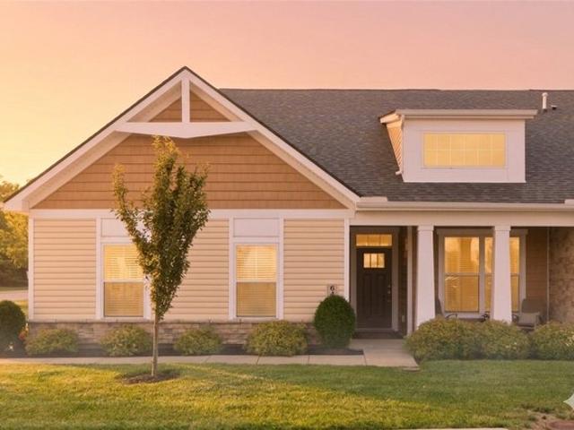 648 Coral Ct, Beavercreek, OH 45430