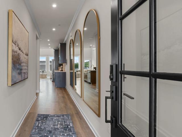 648 Club View Way