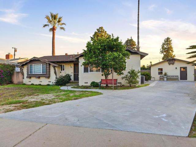 648 Anita St, Unit 1, Monrovia, CA 91016 | MLS #ML82029 | Compass
