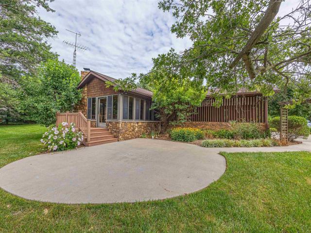 648 E 450S Road