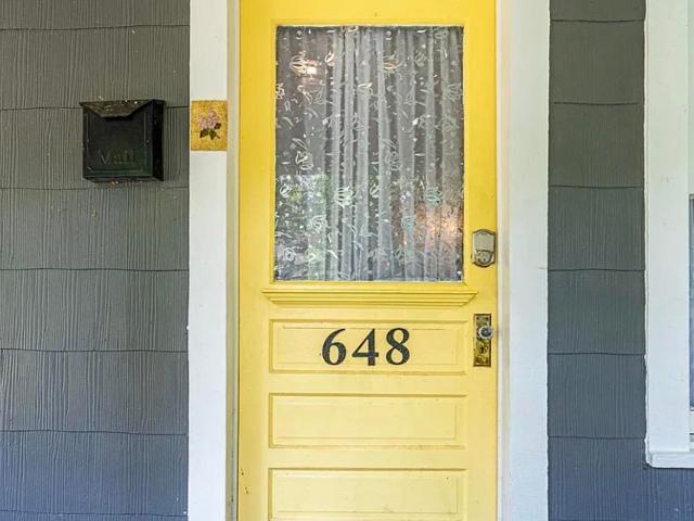 648 East Moulton Street