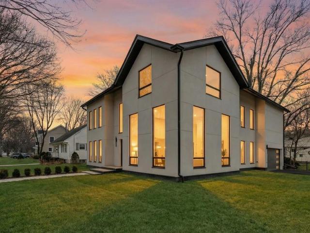 648 Falmouth Ave, Paramus, NJ 07652 | MLS #26001 | Compass