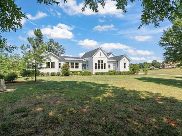648 Hunter Glen Ln, Siler City, NC 27344
