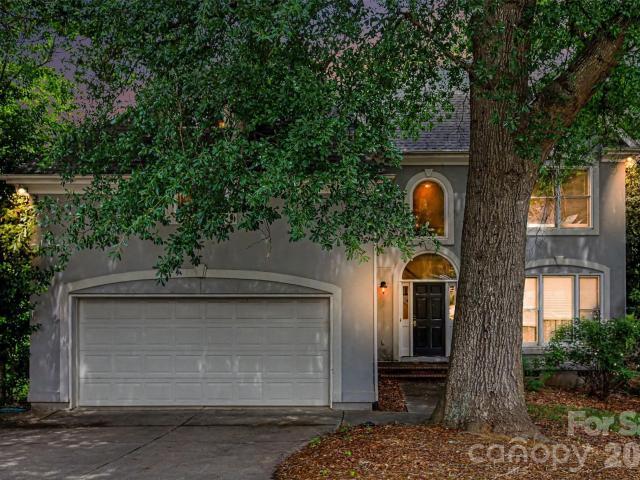 648 Landsdown Court