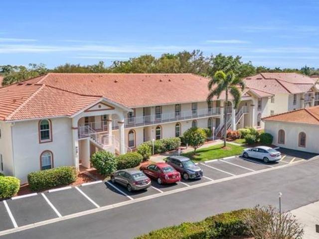 648 Mardel Ct #707, Naples, FL 34104
