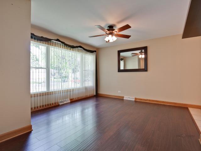 648 N Greenview Avenue