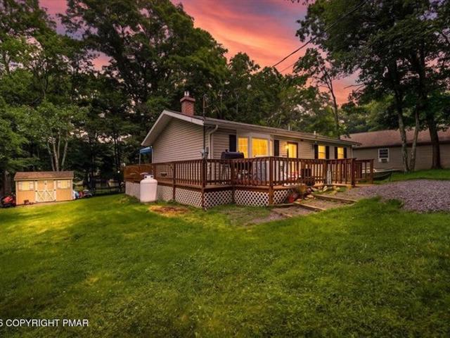 648 S Old Stage Rd, Albrightsville, PA 18210