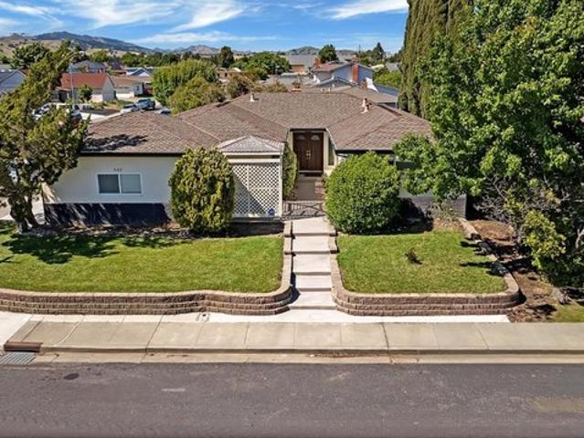 648 San Lorenzo St, Fairfield, CA 94533