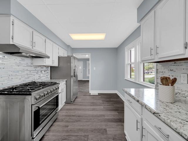 648 Stewart Court