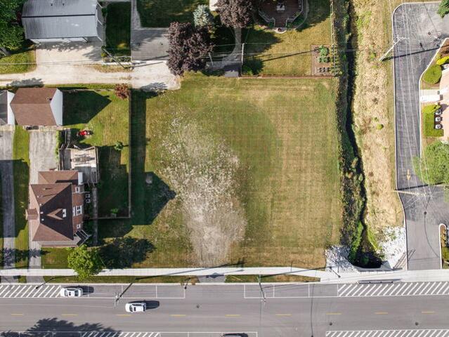 648 Penfield Street