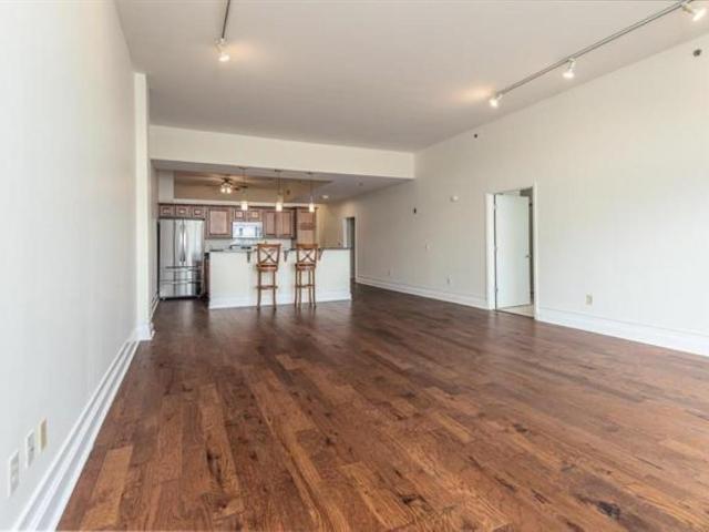 648 riverside dr