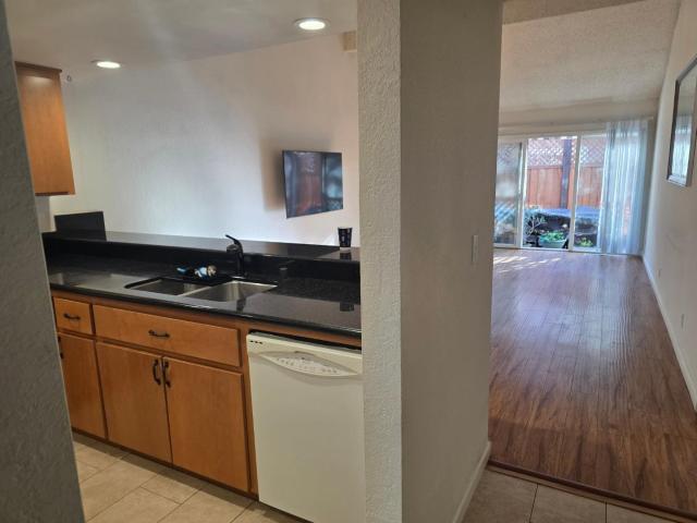 648 W Sunnyoaks Ave, Campbell, CA 95008 | MLS #ML82040