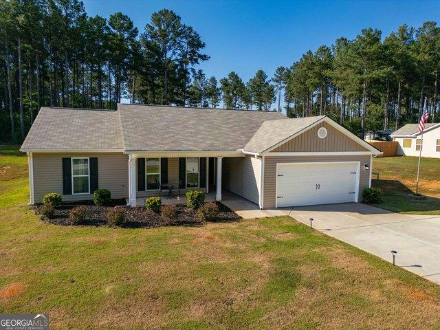 648 Walnut Dr, Hartwell, GA 30643