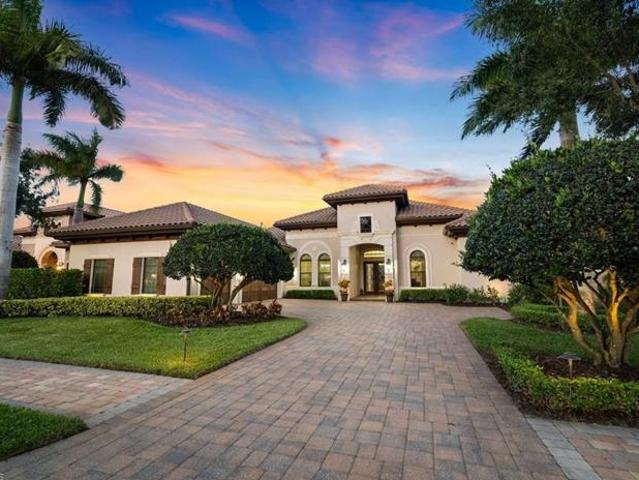 6494 Carema Ln, Naples, FL 34113