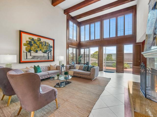 6495 Caminito Northland, La Jolla, CA 92037 | MLS #260008 | Compass