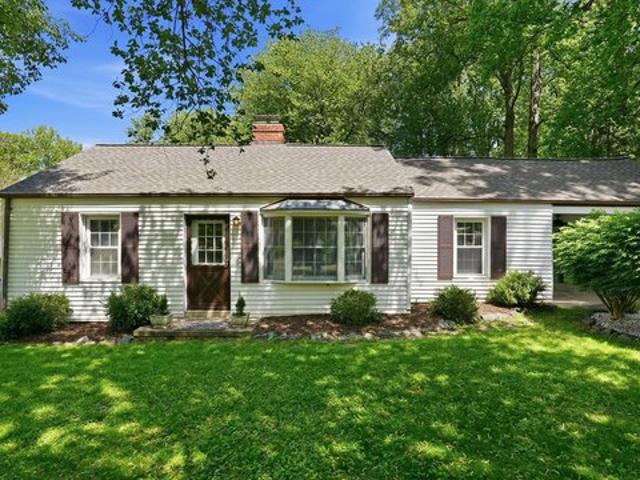 6499 Briggs Rd, Warrenton, VA 20187