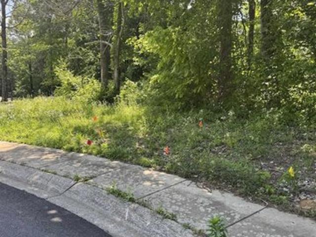 6499 Waterstone Ct, Newburgh, IN 47630