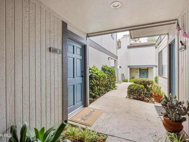 6491 Twin Circle Ln Unit 3, Simi Valley, CA 93063