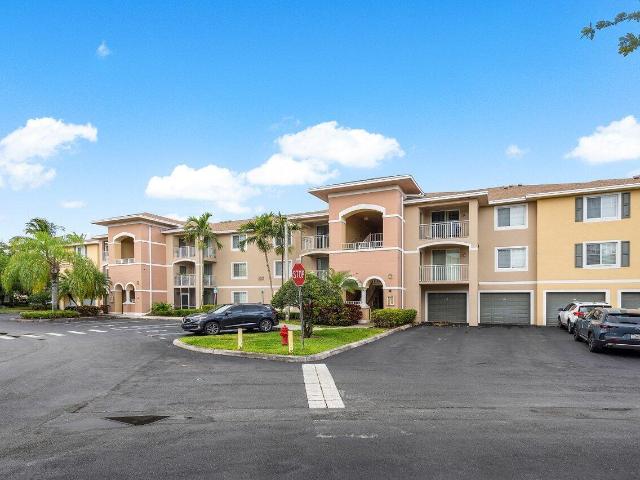 6492 Emerald Dunes Dr, Unit 208, West Palm Beach, FL 33411 | MLS #B26009 | Compass