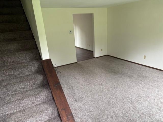649 655 Robins Station Rd 649