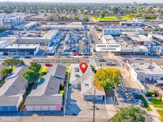 649 655 W Commonwealth