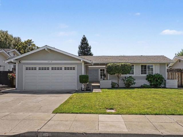 649 Canterbury Ave