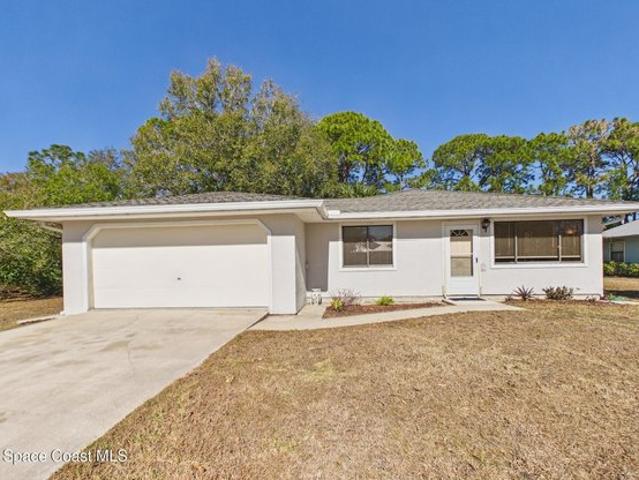 649 Benedictine Ter, Sebastian, FL 32958