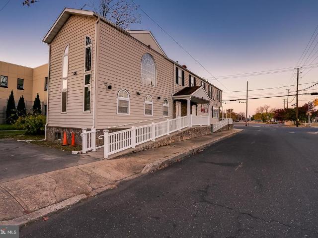 649 High Street