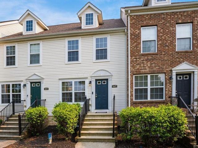 649 Lazelle Rd, Westerville, OH 43081
