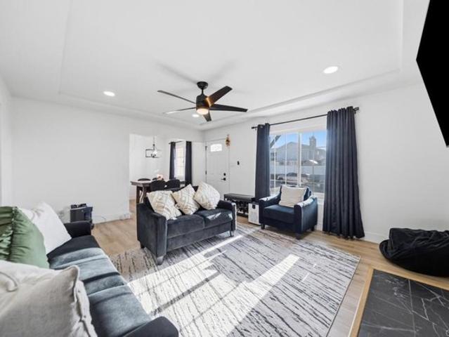 649 S 61st St, San Diego, CA 92114
