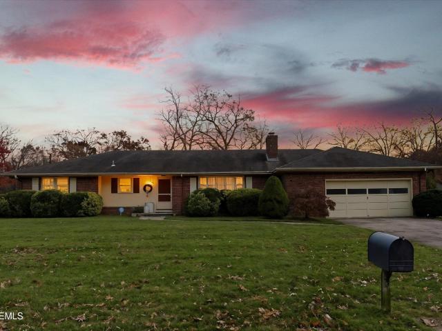 649 Spray Avenue