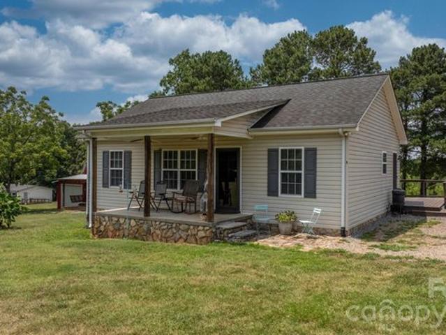 649 Springs East Rd, Lincolnton, NC 28092