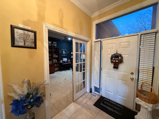 649 Roxbury Rd, Rockford, IL 61107 | MLS #202507 | Compass