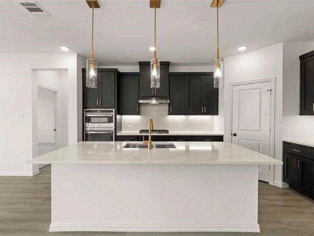 649 Tyronza Drive