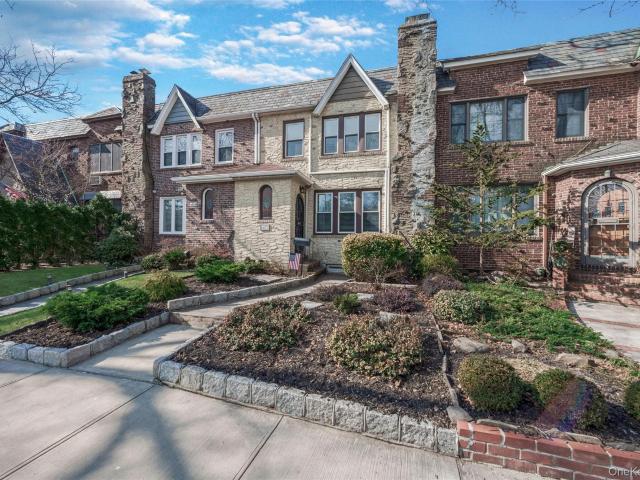 64 72 84th Place | Compass