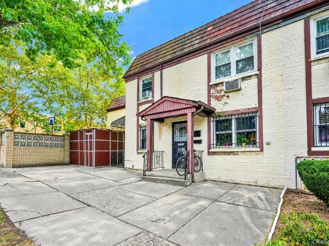 64 16 th Street