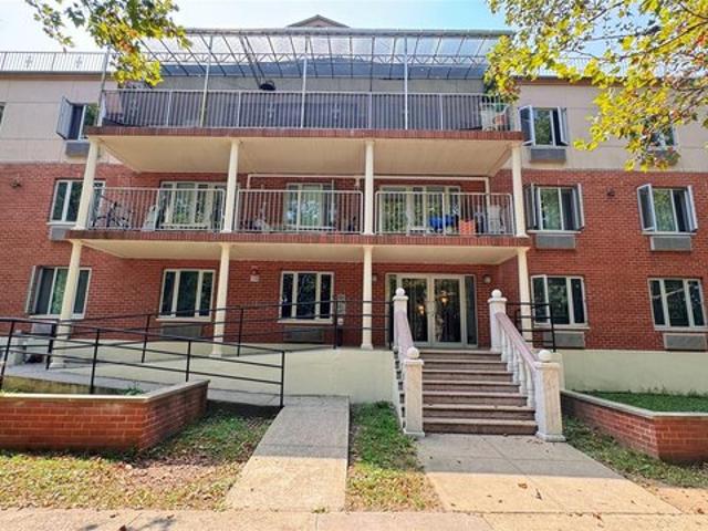 64 34 Grand Central Pkwy Unit 3D, Forest Hills, NY 11375